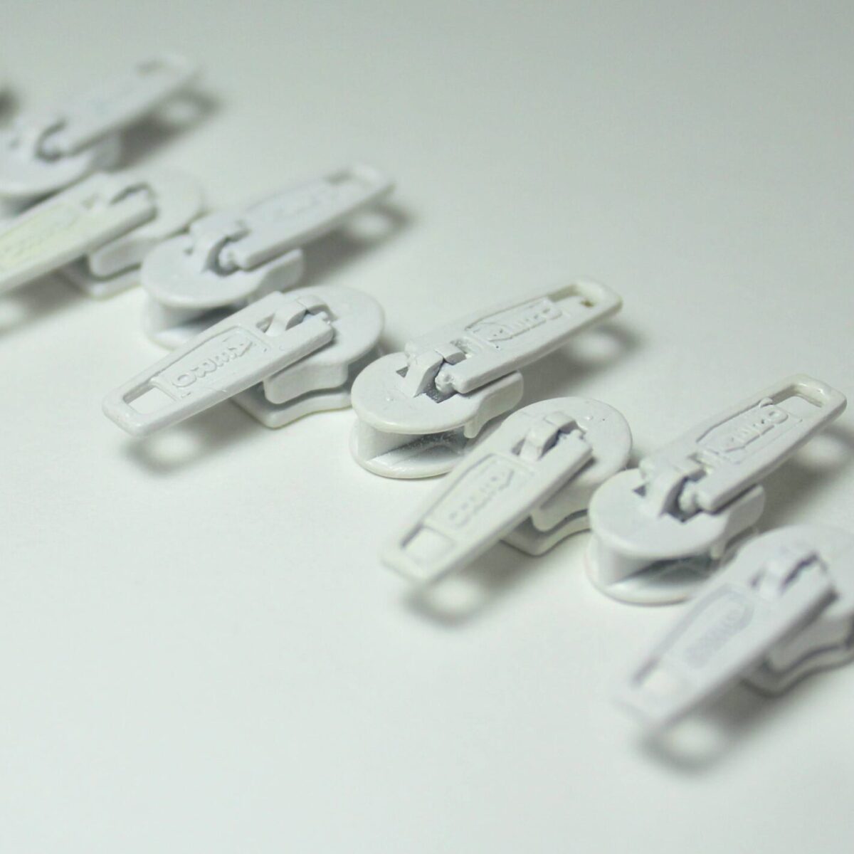Bulk Continuous Zipper – Haberdasher.com.au – Haberdasher.com.au