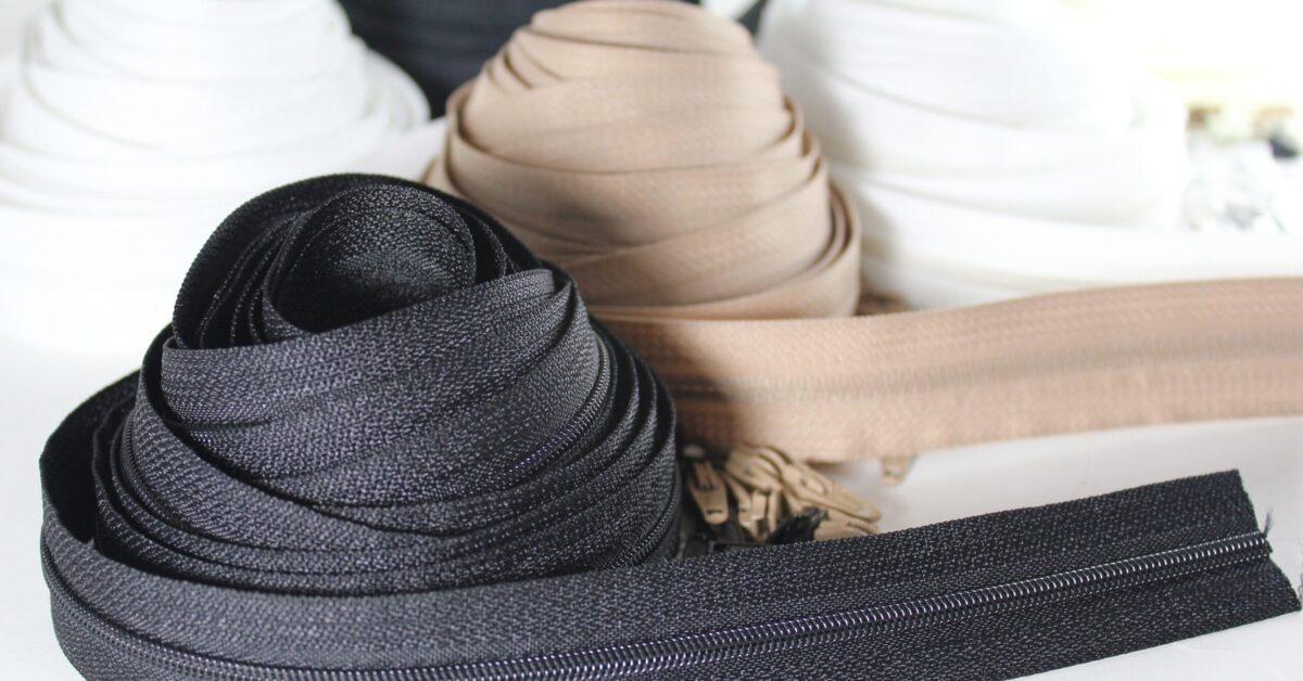 Bulk Cushion Zipper Cut to Size in Australia no 3 with Zipper Pulls ...